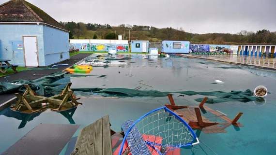 Vandals trash Bathurst Pool | theforester.co.uk