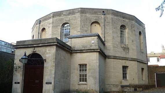 Collapsed ceiling forces temporary closure of Gloucester Crown Court ...