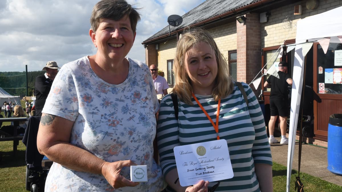 Bream Gardening Show growers overcome dry summer | theforester.co.uk