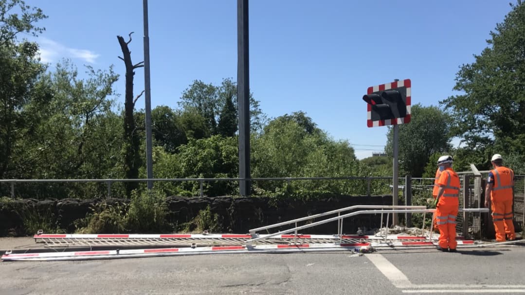 Lorry driver 'ploughed through' Lydney level crossing, court hears ...
