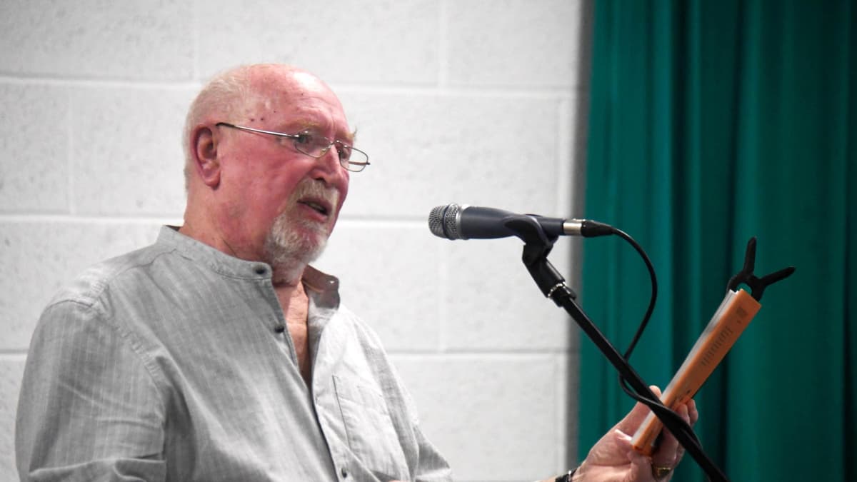 Tributes paid following the death of Forest singer-songwriter Dick ...