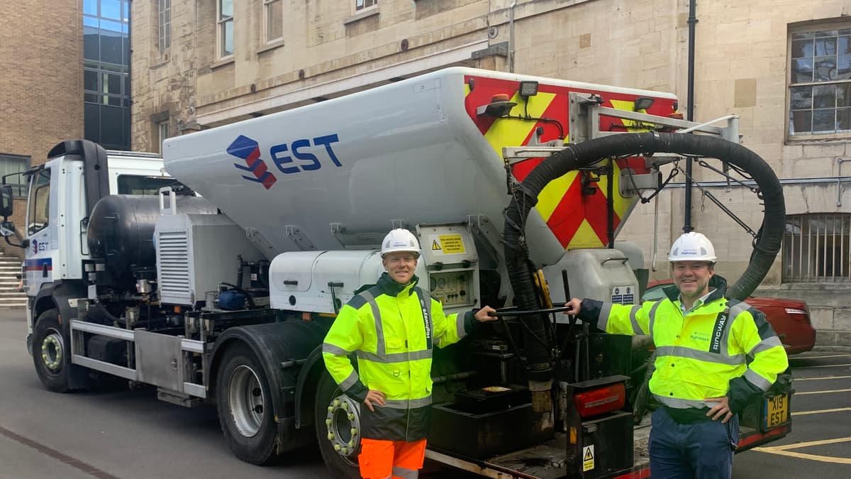 Gloucestershire Highways unveil new pothole busting jet patcher which ...