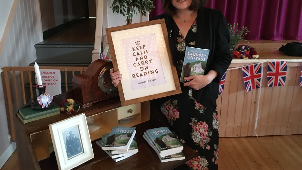 Hall goes back to 40s for book launch | theforester.co.uk