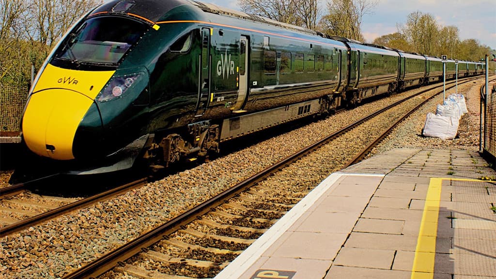 Government lowers train driver age to 18, creating jobs | theforester.co.uk