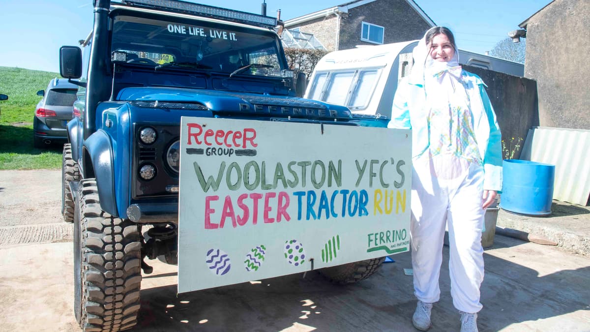 Woolaston Young Farmers on run for SARA | theforester.co.uk