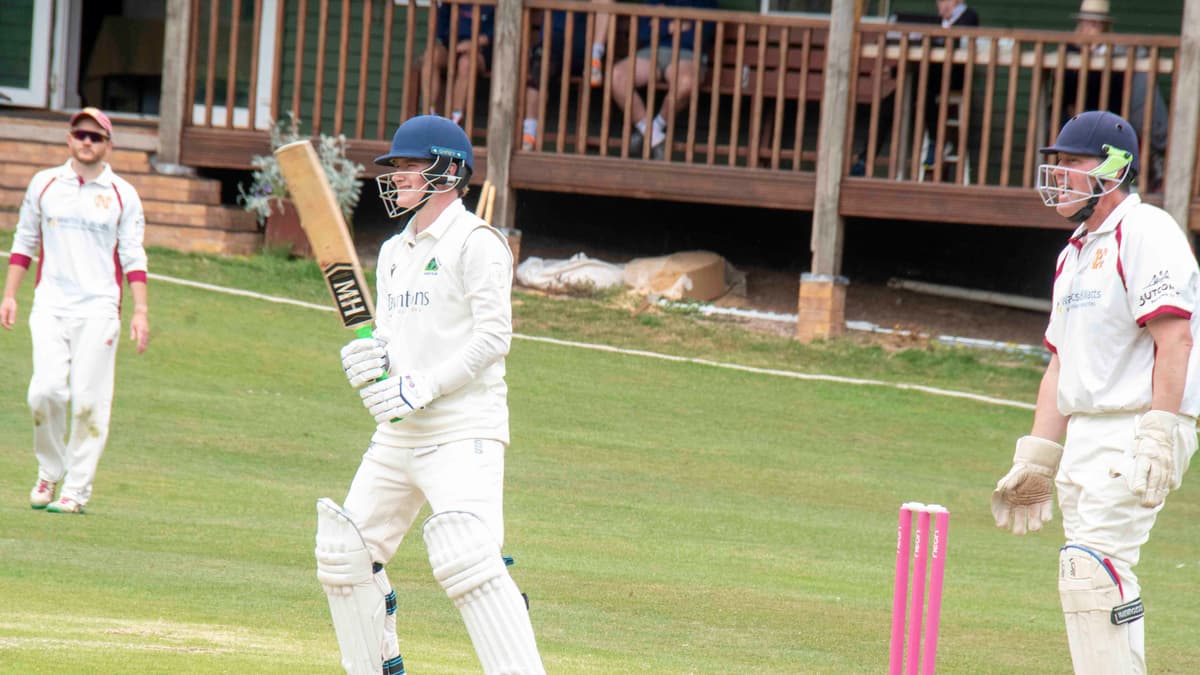 TONS-PLUS FOR GUS AND ANTHONY IN ASTON WIN | theforester.co.uk