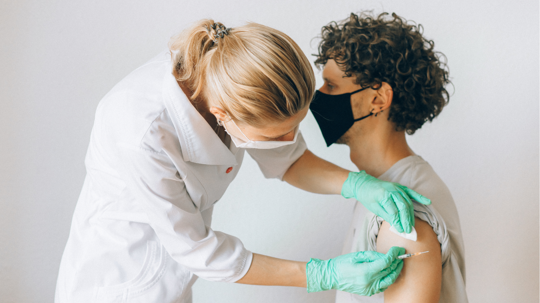 Free flu and Covid-19 vaccines for high-risk groups in Forest of Dean ...