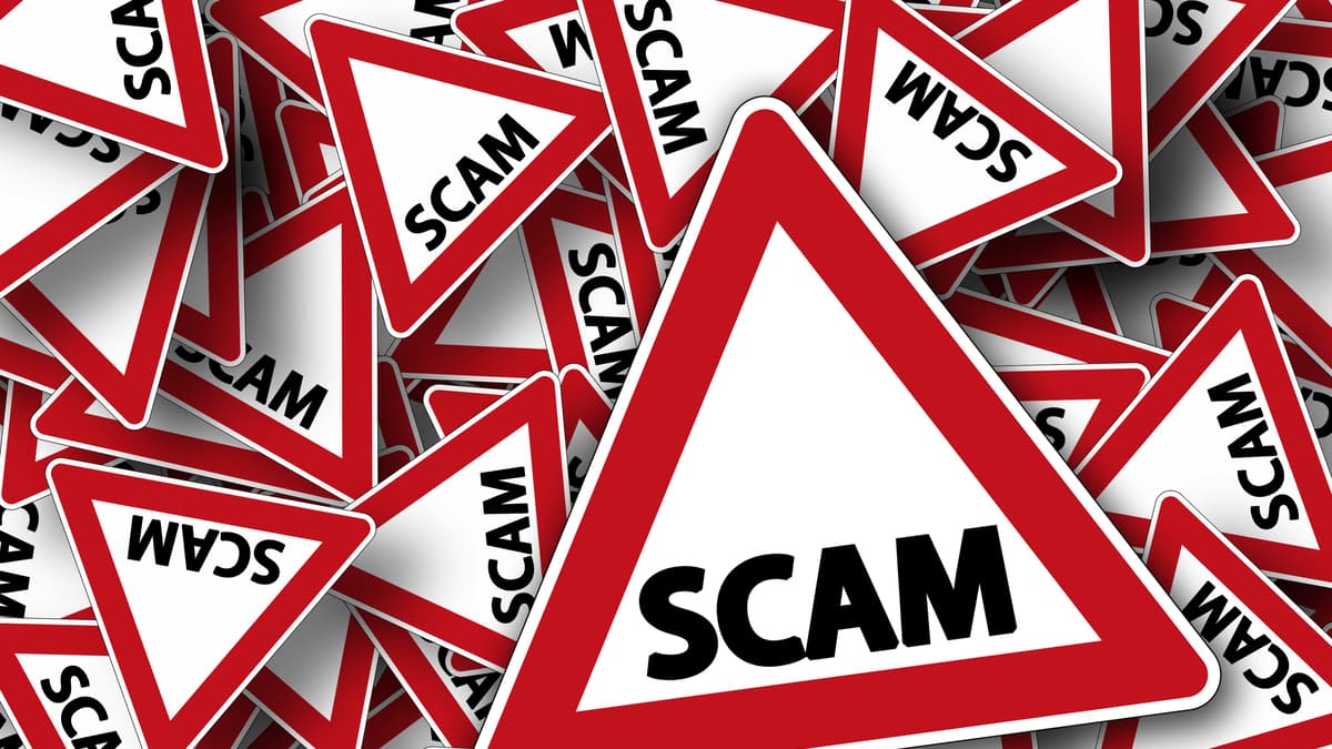 Online shoppers warned as fraud cases surge | theforester.co.uk